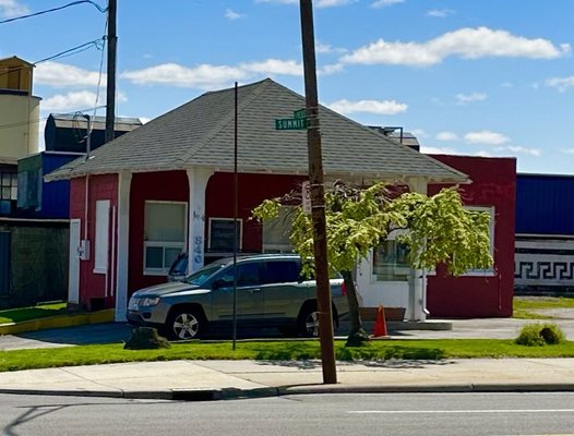 BERTHA MAE’S KITCHEN - Updated May 2026 - 15 Photos - 840 N Summit St ...