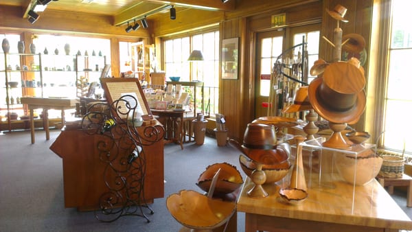 LOG HOUSE CRAFT GALLERY - 19 Photos - 200 Estill St, Berea, KY - Yelp