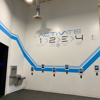 ACTIVATE - Updated December 2025 - 29 Photos - 1949 98 Street NW ...