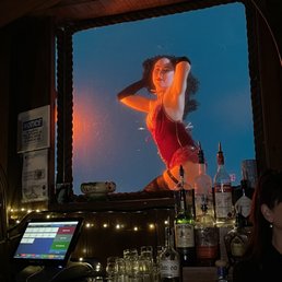 THE WRECK BAR - Updated October 2025 - 546 Photos & 249 Reviews - 1140 ...
