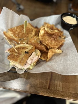 FULL ON CRAFT EATS & DRINKS - Updated November 2025 - 228 Photos & 216 ...