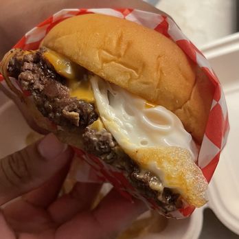 BAN BAN BURGER - Updated June 2024 - 206 Photos & 62 Reviews - 1644 ...