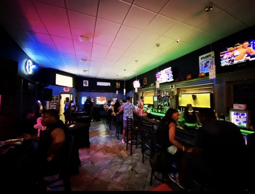 JOLLY TINKER - Updated August 2025 - 64 Photos & 39 Reviews - 2875 ...