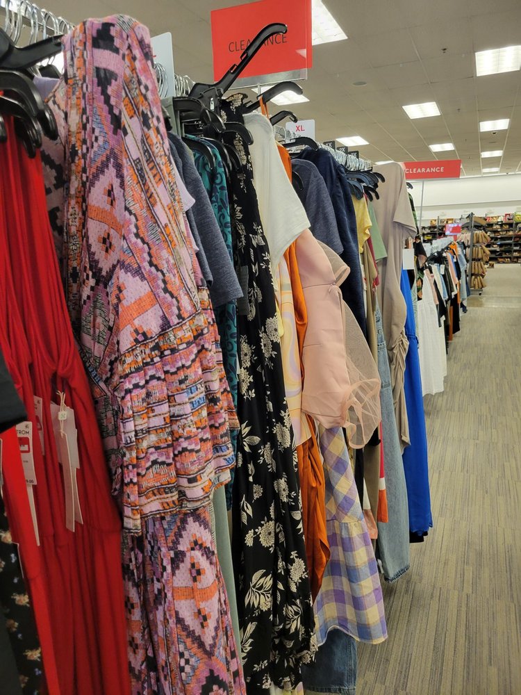 ROSS DRESS FOR LESS - Updated August 2025 - 32 Photos & 15 Reviews ...