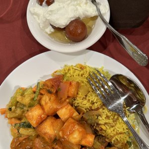 SHAHI MAHAL RESTAURANT - 36 Photos & 20 Reviews - 12225 Centralia St ...