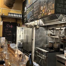 R KITCHEN - Updated July 2025 - 1366 Photos & 538 Reviews - 212 ...