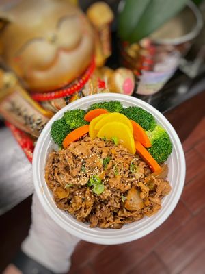 ZUMOTHAI - Updated October 2025 - 307 Photos & 158 Reviews - 815 7th St ...