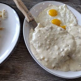 ROUNDABOUT GRILL - Updated January 2026 - 156 Photos & 200 Reviews ...