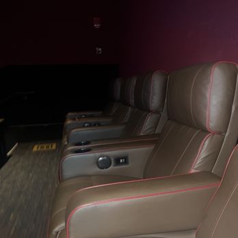 AMC NORTHLAKE 14 - Updated January 2025 - 79 Photos & 138 Reviews ...