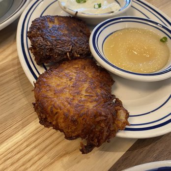 MAVEN’S DELICATESSEN - Updated August 2024 - 157 Photos & 216 Reviews ...