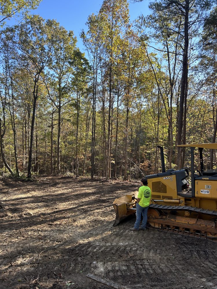 BROWN ACRES LAND DEVELOPMENT - Updated October 2025 - 11 Photos - Cave Spring, Georgia ...