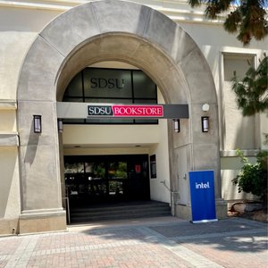 UCSD BOOKSTORE - Updated April 2025 - 63 Photos & 54 Reviews - 9500 ...