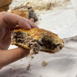 LORENZO’S STEAKS - 76 Photos & 149 Reviews - 216 E Market St, West ...