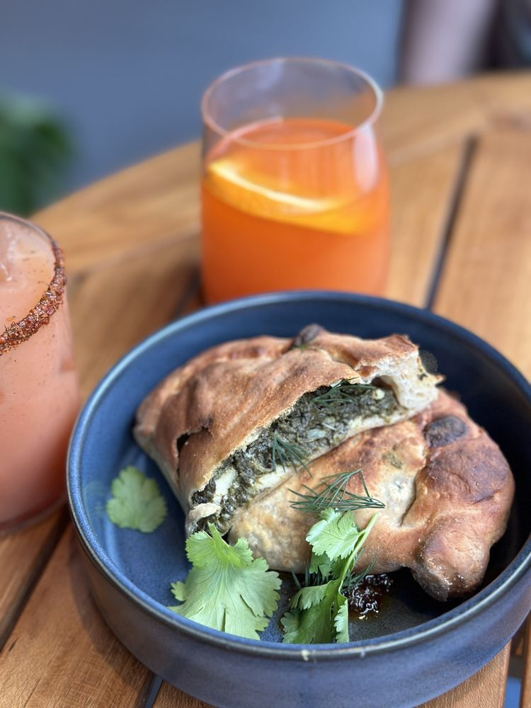 ELA - Updated December 2025 - 241 Photos & 105 Reviews - 1186 N ...