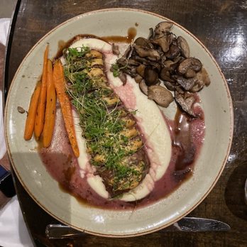 THE ROUNDHOUSE - Updated July 2025 - 633 Photos & 607 Reviews - 2 E ...