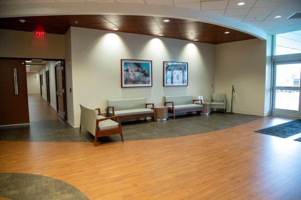 TRUSTPOINT HOSPITAL - Updated December 2025 - 26 Photos - 1009 N ...