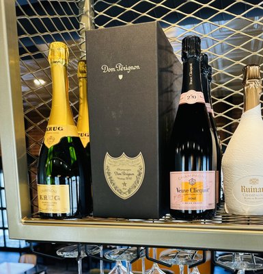 SIPS ON 10TH - Updated September 2025 - 221 Photos & 97 Reviews - 1022 ...