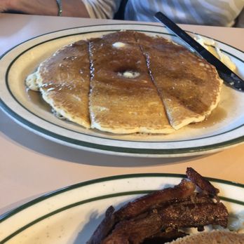 THE GIANT CHEF - Updated November 2024 - 361 Photos & 742 Reviews - 10 ...