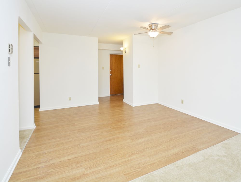 VALLEY FORGE SUITES - Updated June 2026 - 102 Photos - 550 American Ave ...