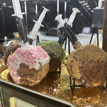 GOLDEN ROASTERY - Updated November 2025 - 283 Photos & 90 Reviews ...