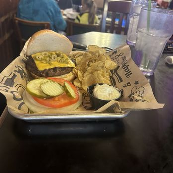 THEE OFFICE PUB & COOKERY - Updated December 2025 - 186 Photos & 180 ...