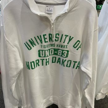UNIVERSITY OF NORTH DAKOTA BOOKSTORE - Updated December 2025 - 21 ...