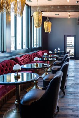 THE HIGHLANDER - Updated December 2025 - 48 Photos & 39 Reviews - 1110 ...