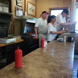 WEIN-O-RAMA - Updated July 2025 - 46 Photos & 110 Reviews - 1009 ...