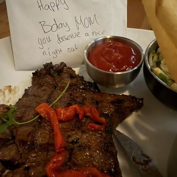 CLINTONS BAR & GRILLE - Updated January 2026 - 214 Photos & 426 Real ...