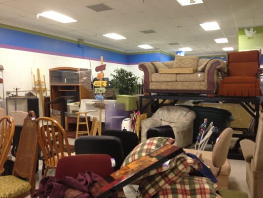 GOODWILL OF CENTRAL ARIZONA - Updated October 2025 - 18 Photos & 18 ...