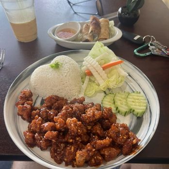 PHO NOODLEVILLE - Updated August 2024 - 631 Photos & 268 Reviews - 21 ...