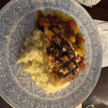 EMERALD LOOP - Updated May 2024 - 521 Photos & 650 Reviews - 216 N ...