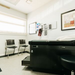 REGIONAL HAND CENTER - Updated November 2025 - 10 Photos & 74 Reviews ...