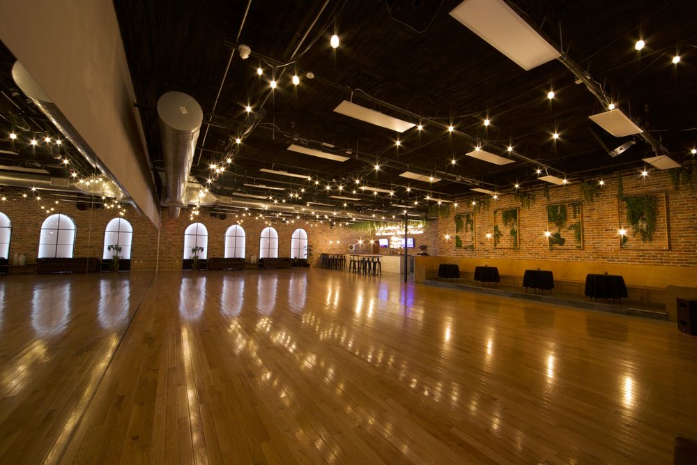 THE PALLADIUM - Updated July 2025 - 52 Photos & 13 Reviews - 1530 W Sam ...