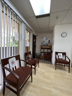 LIN ANDREW, MD - Updated December 2025 - 49 Reviews - 500 E Remington ...