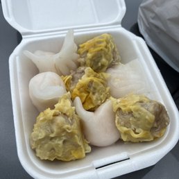 LONG’S FAMILY PASTRY - 755 Photos & 327 Reviews - Bakeries - 715 N ...