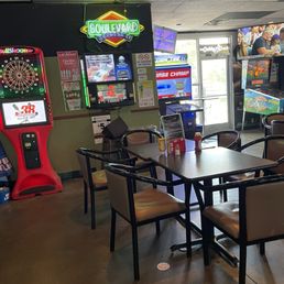 THE CADDY SHACK SPORTS BAR & GRILL - Updated July 2025 - 31 Photos & 70 ...