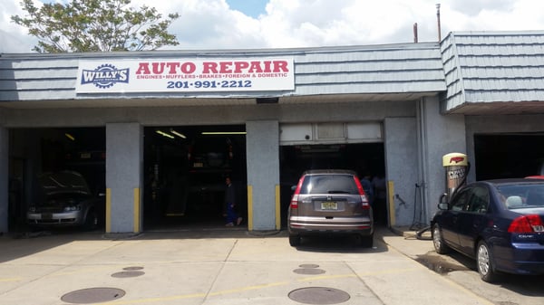 WILLY’S AUTO REPAIR - Updated January 2026 - 209 Ridge Rd, North ...