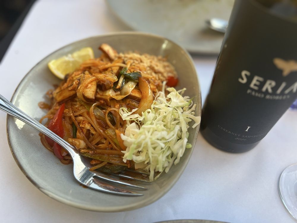 BURMA ROOTS - Updated July 2025 - 55 Photos & 42 Reviews - 1100 Lincoln ...