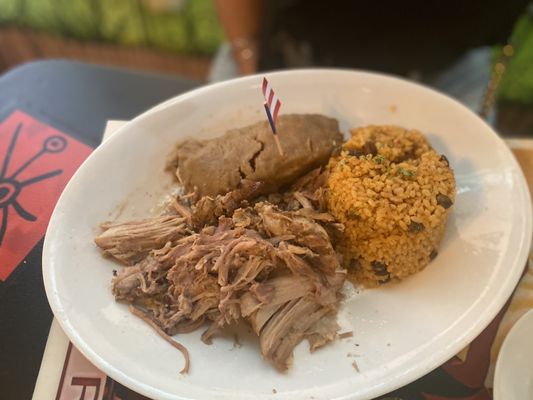 GUAVATE PUERTO RICAN EATERY AND BISTRO - 40 Photos & 14 Reviews - 139 S ...