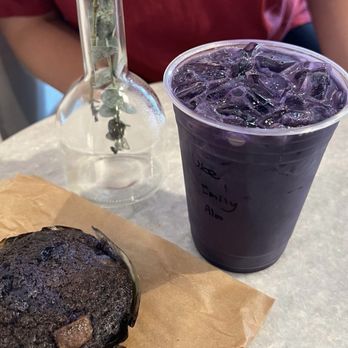 VARRACO COFFEE + ROASTERS - Updated October 2024 - 411 Photos & 228 ...