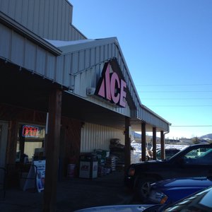 MURDOCH’S RANCH & HOME SUPPLY - Updated June 2025 - 55 Photos & 13 ...