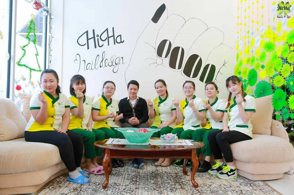 HIHA NAILS & SPA - Updated December 2025 - 19 Photos - 8-660 Sterling ...