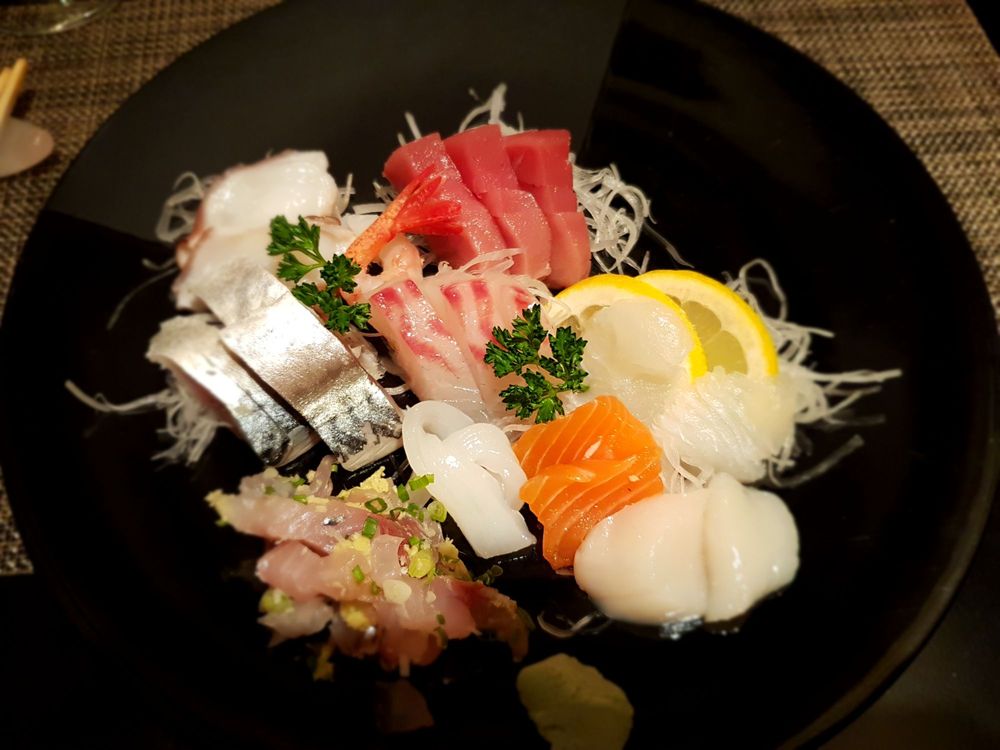 ISAMI - Updated October 2025 - 40 Photos & 68 Reviews - 4 quai Orléans ...