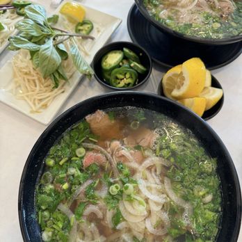 HOT STONE PHO - Updated October 2024 - 376 Photos & 174 Reviews - 14241 ...