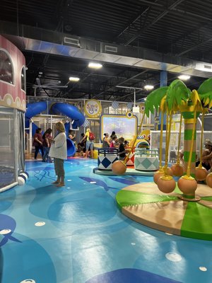 KIDSTOPIA PLAYGROUND - ROY - Updated December 2025 - 10 Photos & 10 ...