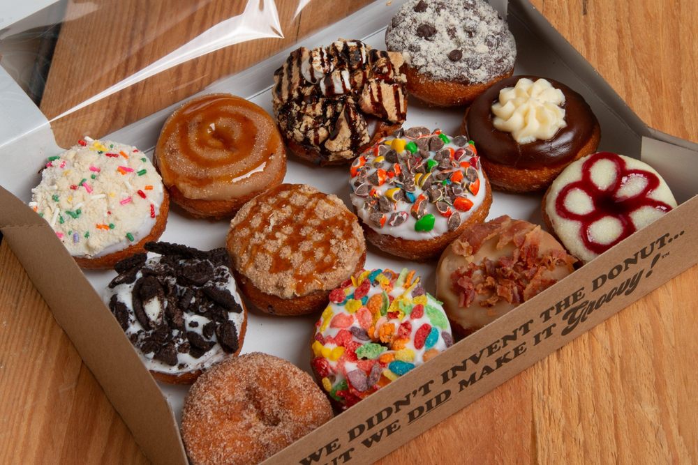 PEACE LOVE & LITTLE DONUTS - Updated May 2026 - 41 Photos - 6910 N ...