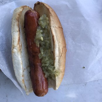 SNAPPY DOGS - Updated April 2025 - 52 Photos & 126 Reviews - 61 Main St ...