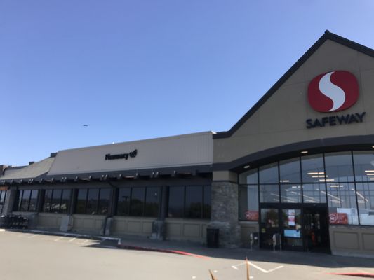SAFEWAY - Updated January 2026 - 57 Photos & 88 Reviews - 660 S Main St ...