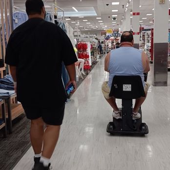 TARGET - Updated October 2025 - 195 Photos & 230 Reviews - 550 Arsenal ...